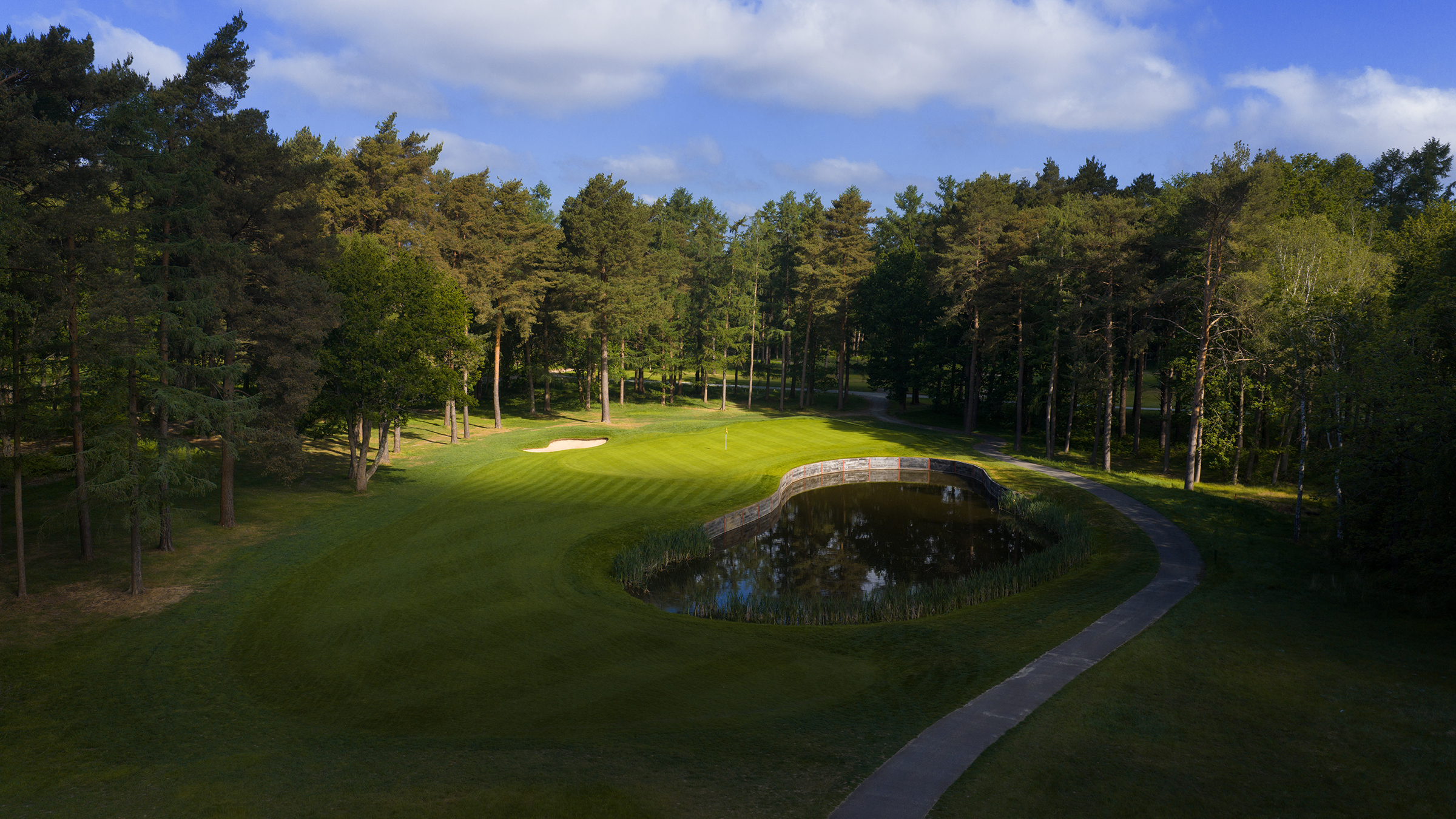 Longross Golf Course | A Top 100 England Golf Course | Foxhills - Foxhills